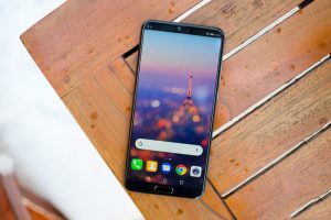 مقارنة بين تصميم ومواصفات هاتف HTC U12+ و Huawei P20 Pro - نيوتك | New tech